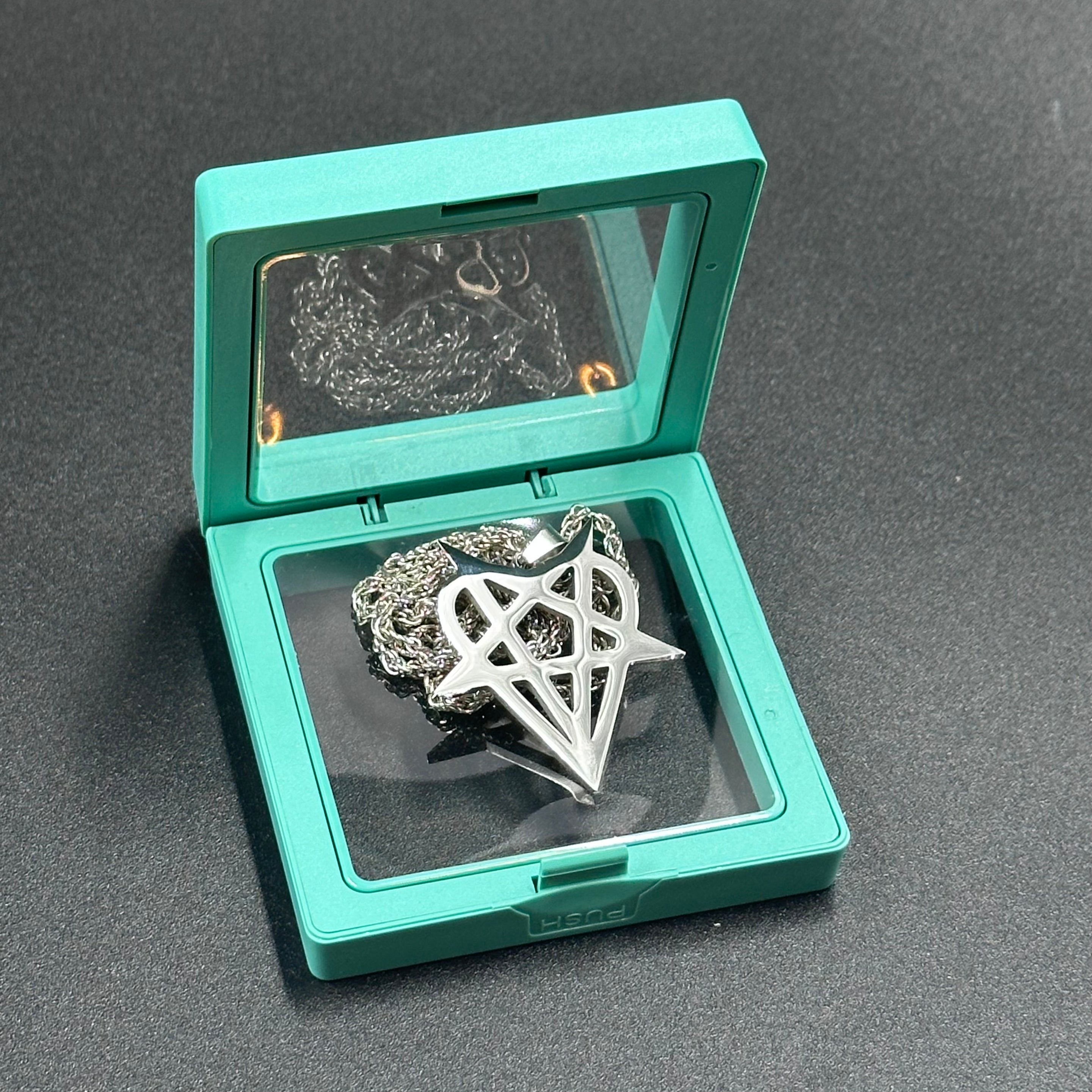 Ken Carson Chains, Custom Opium Jewelry & Apparel | Cult-Star – CULT STAR